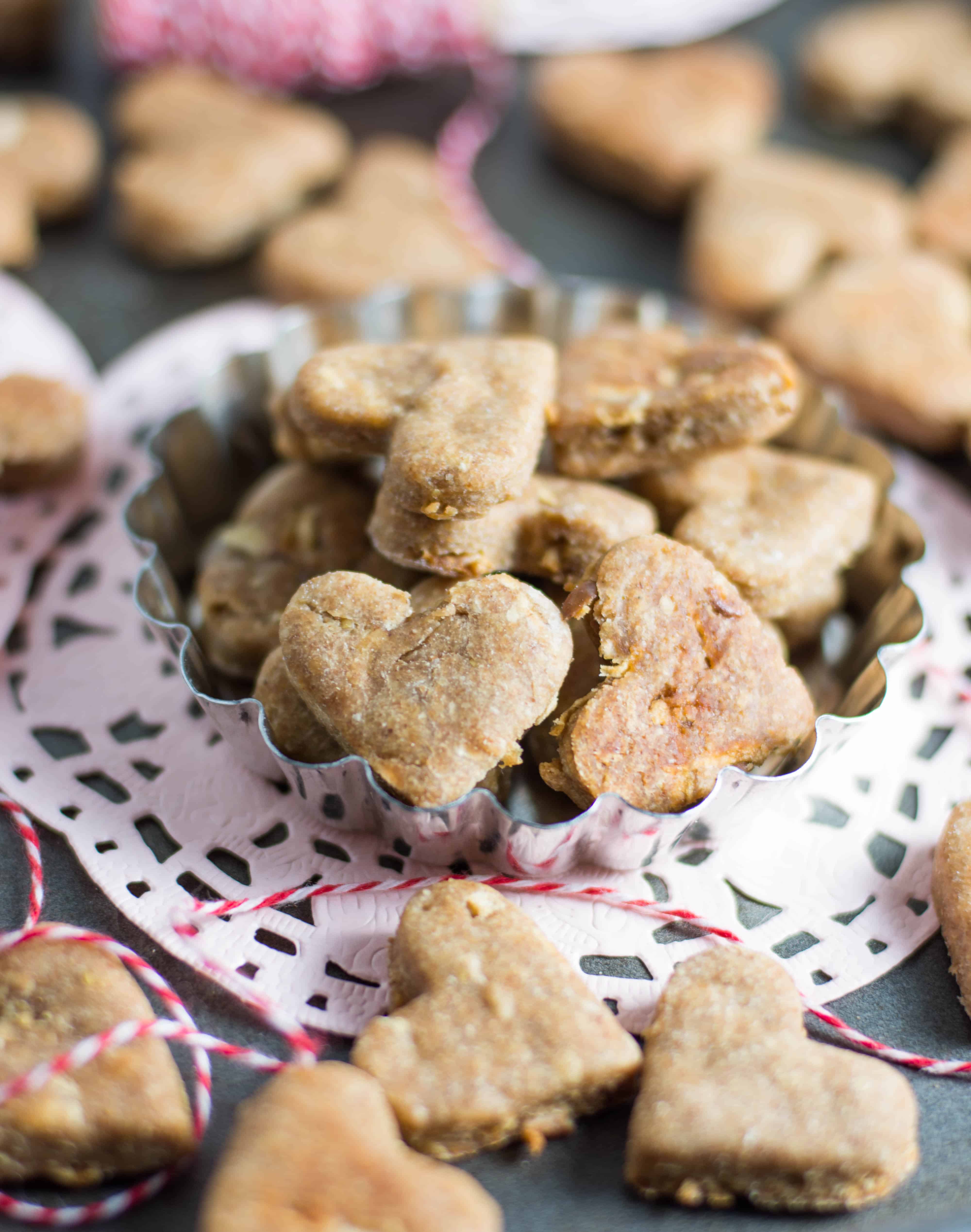 Apple Peanut Butter Dog Treats The Itsy Bitsy Kitchen